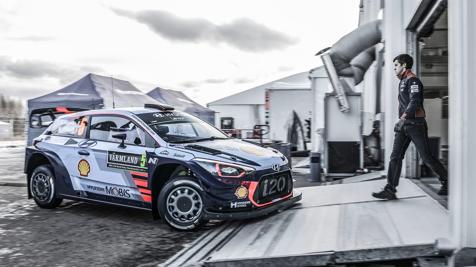 How hard is it to become a World Rally mechanic? | Top Gear