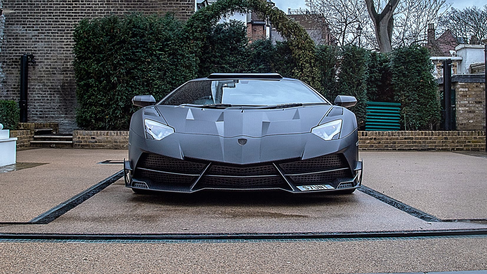 Mansory reveals one-off, 819bhp Lambo Aventador SV | Top Gear