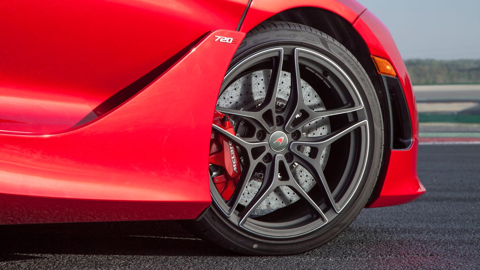 9 things you need to know about the McLaren 720s | Top Gear