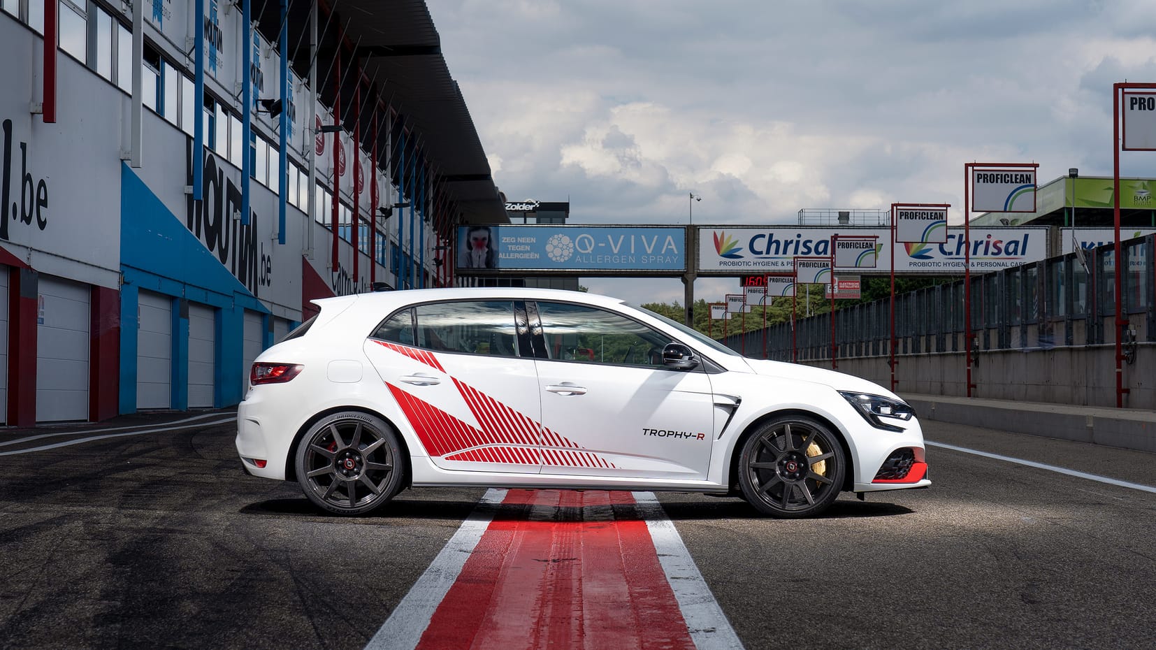 Here's why the new Renault Megane Trophy R costs £72k | Top Gear