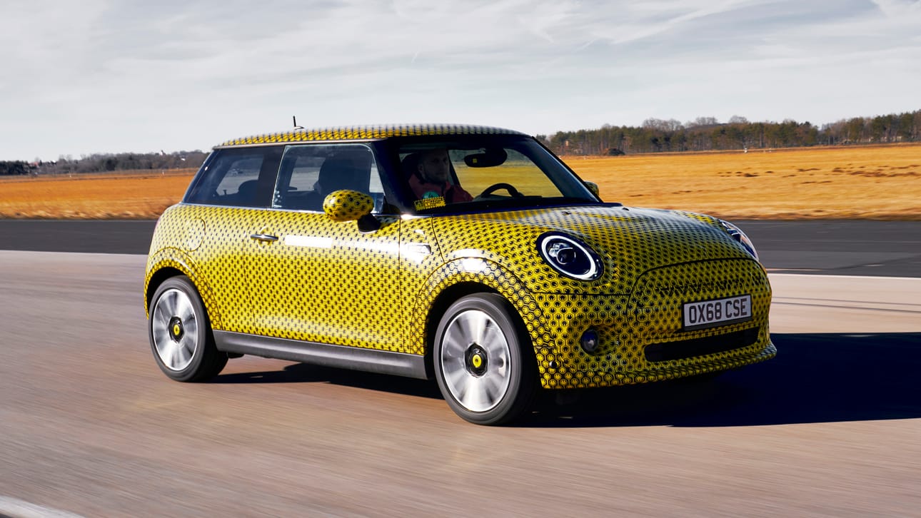 8 things we learned driving the new electric Mini Cooper S E | Top Gear