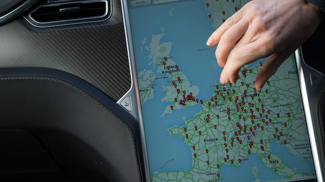 11 things we learned about the Tesla Model S P90D | Top Gear