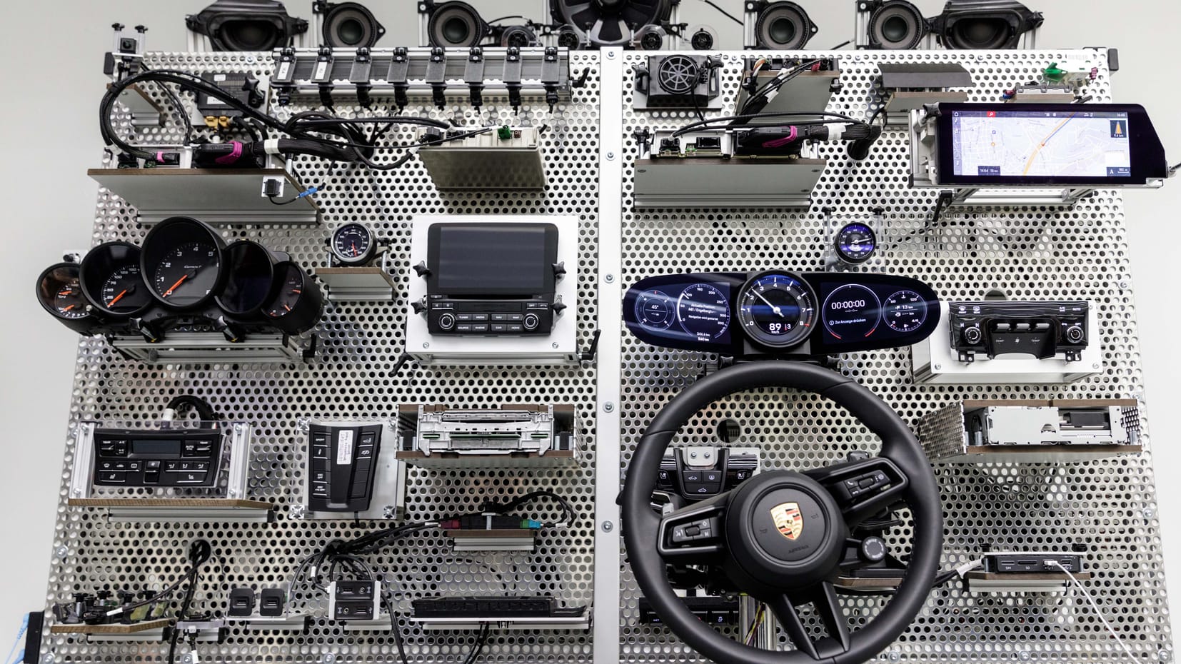 Nine juicy secrets we learned about the new Porsche 911 | Top Gear