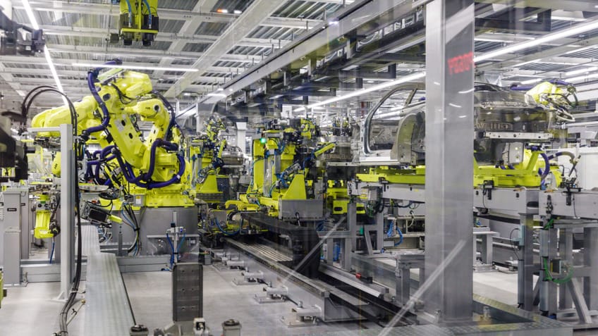 Nine juicy secrets we learned about the new Porsche 911 | Top Gear