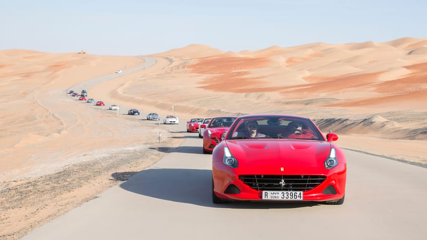 Gallery: many Ferrari Californias gather in the desert | Top Gear