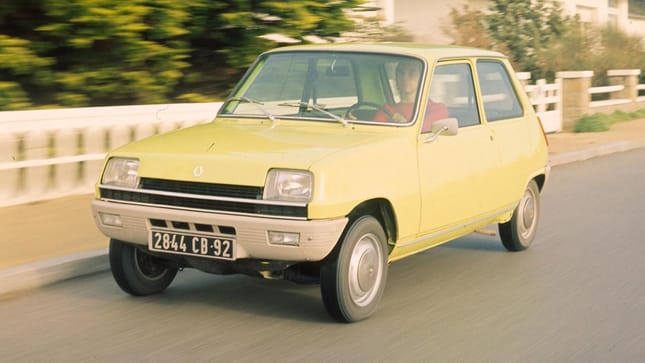 Look at all these tremendous old Renault 5s | Top Gear