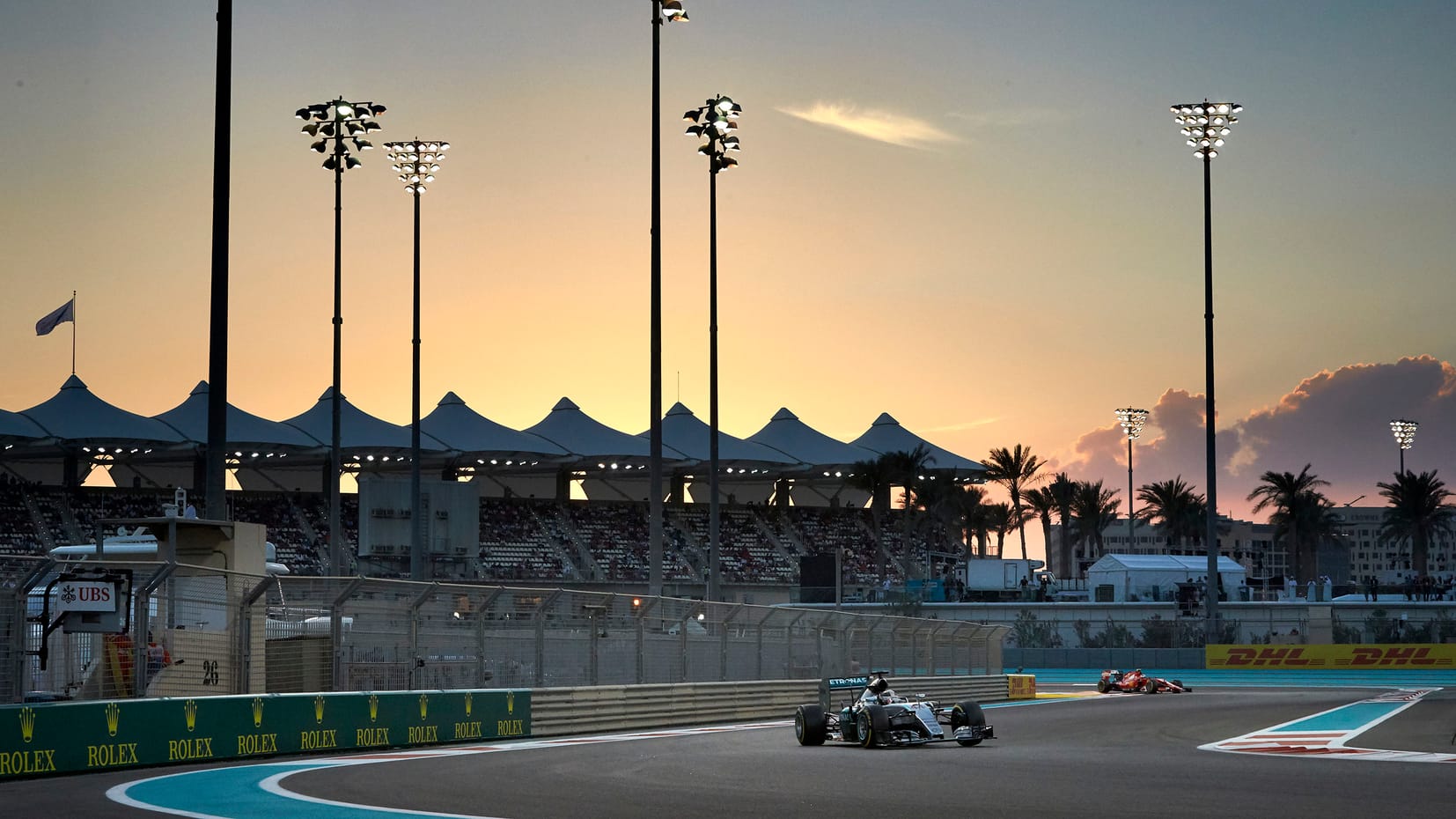 The secrets behind Merc’s unbeatable F1 engine | Top Gear