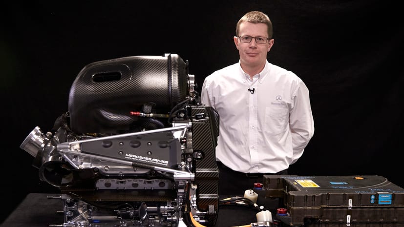 The secrets behind Merc’s unbeatable F1 engine | Top Gear