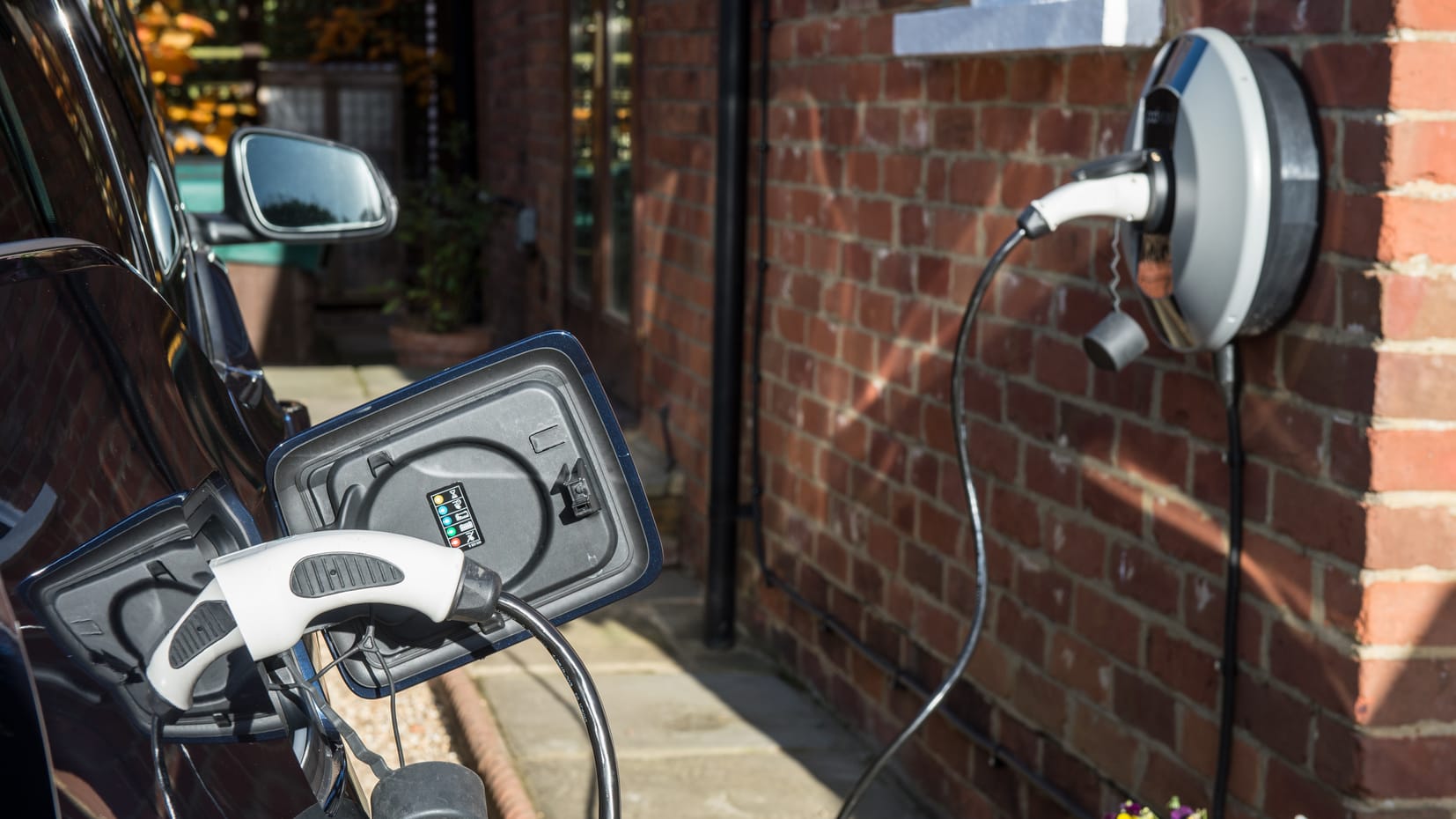 Five myths about electric cars busted | Top Gear
