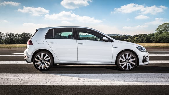Meet the new Golf GTE | Top Gear