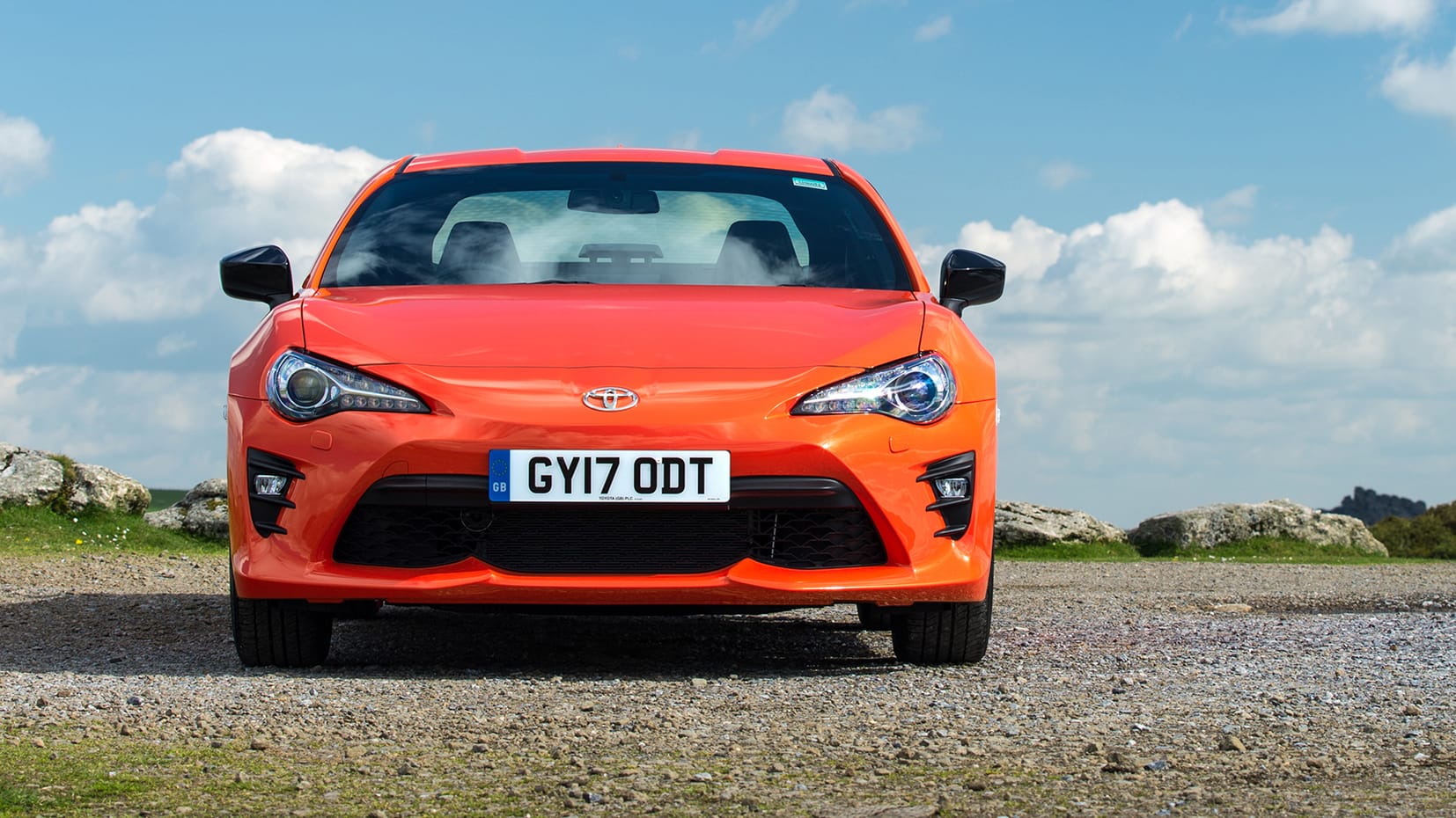 It's the Toyota GT86 Orange Edition! | Top Gear
