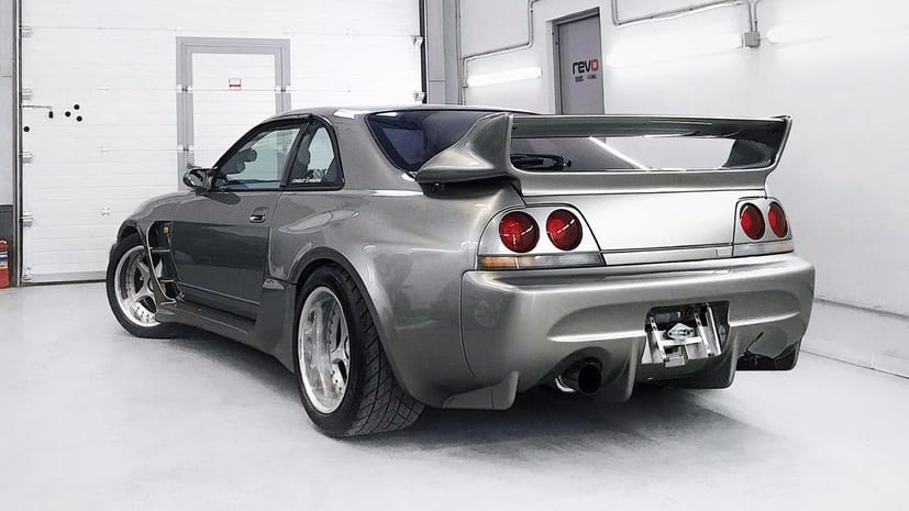 Six reasons why you must buy this Veilside R33 Skyline | Top Gear