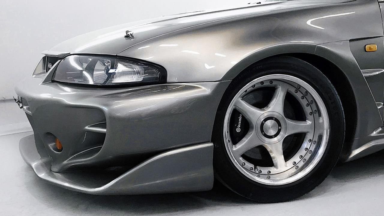 Six reasons why you must buy this Veilside R33 Skyline | Top Gear