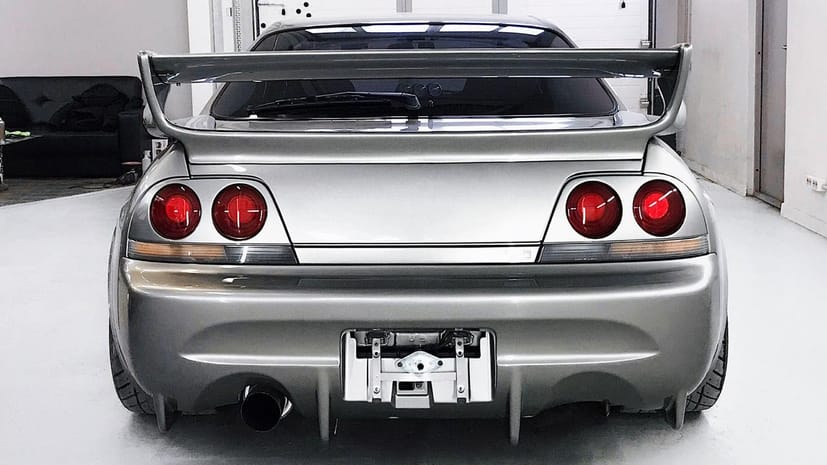 Six reasons why you must buy this Veilside R33 Skyline | Top Gear