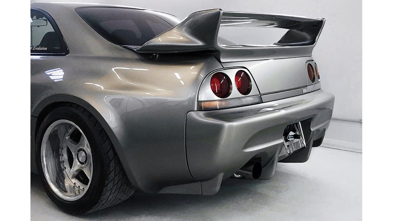 Six reasons why you must buy this Veilside R33 Skyline | Top Gear