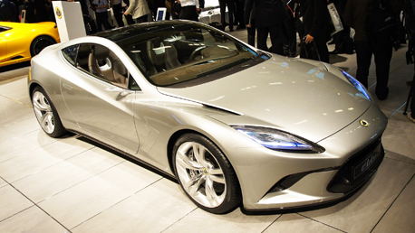 Lotus unveils FIVE models | Top Gear