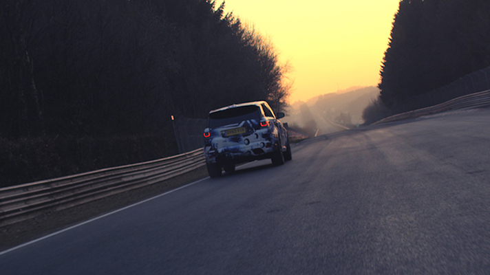 Fastest ever Range Rover laps the ‘Ring | Top Gear