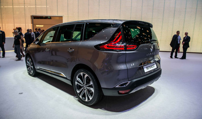 New Renault Espace goes crossover | Top Gear