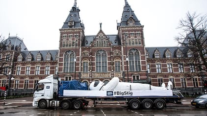 Special delivery: Big Stig is on the move! | Top Gear