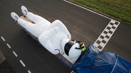 Special delivery: Big Stig is on the move! | Top Gear
