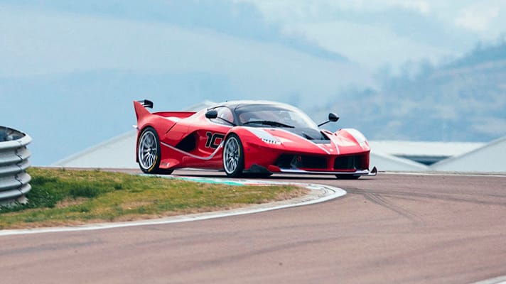 Video: Vettel drives the Ferrari FXXK | Top Gear