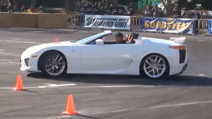 Video: Lexus LFA Roadster goes drifting | Top Gear