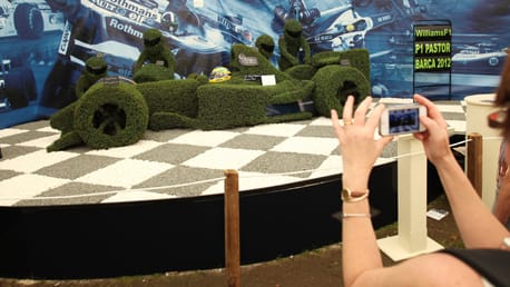 F1 garden wins Chelsea Flower Show | Top Gear