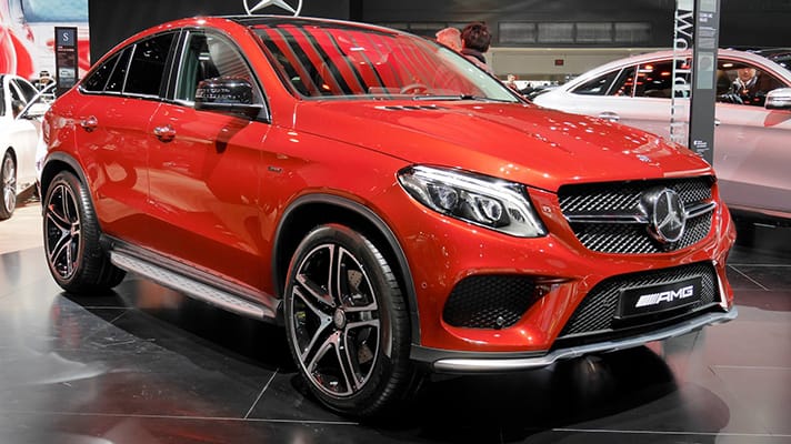 Merc GLE 63 AMG targets X6 M | Top Gear