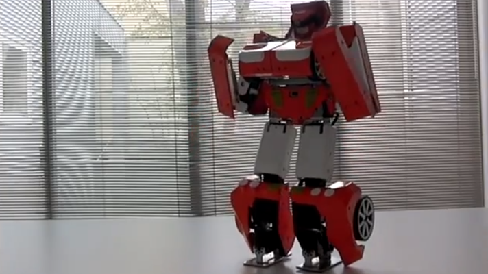 Someone has built a real-life Transformer... | Top Gear