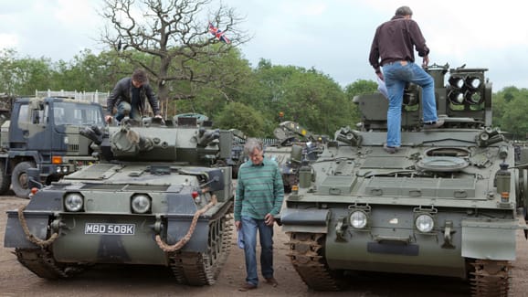 Demolition crew, part 1/2 (Series 17, Episode 5) | Top Gear