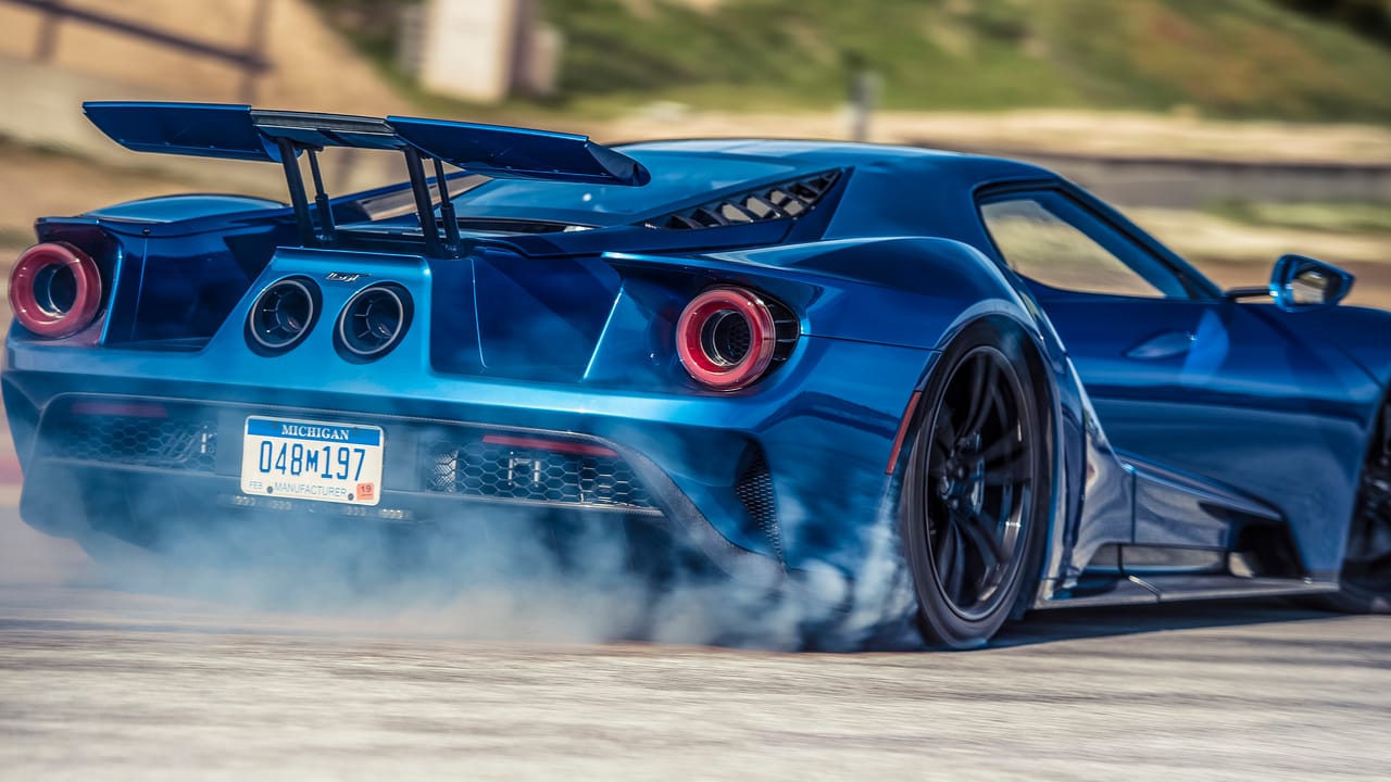 Video: on track in the new Ford GT supercar | Top Gear