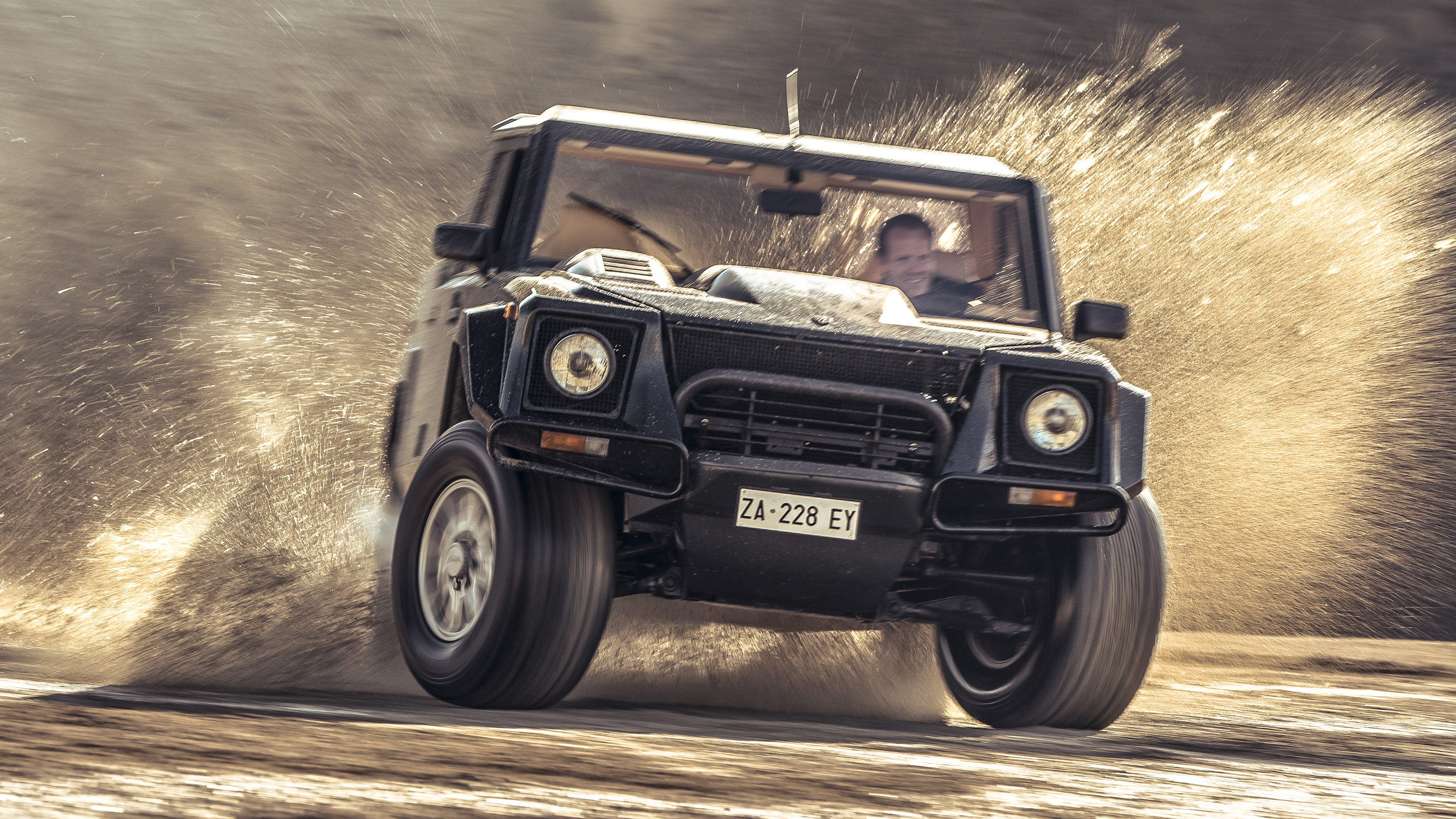 Video review: Lamborghini LM002, the Rambo Lambo | Top Gear