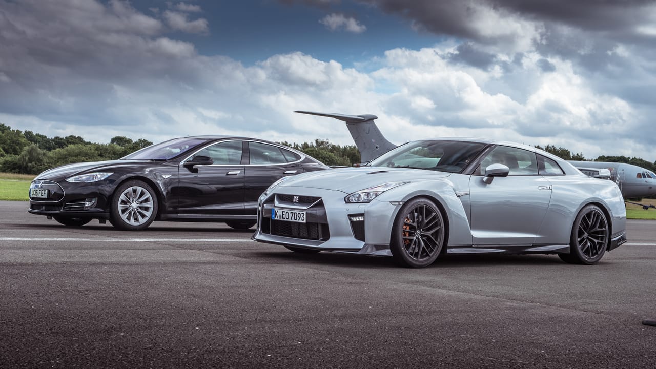 Top Gear drag races: Tesla Model S P90D vs Nissan GT-R | Top Gear